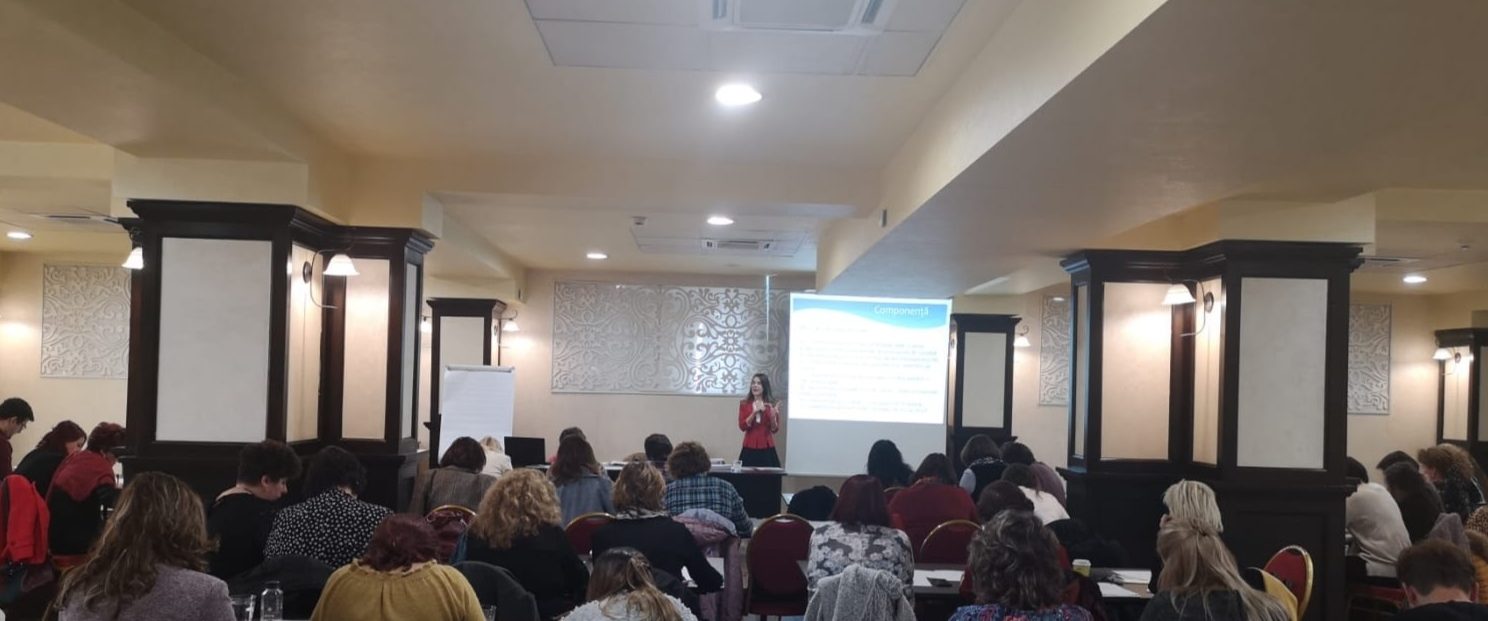 Curs online FORMATOR – Vivid Education